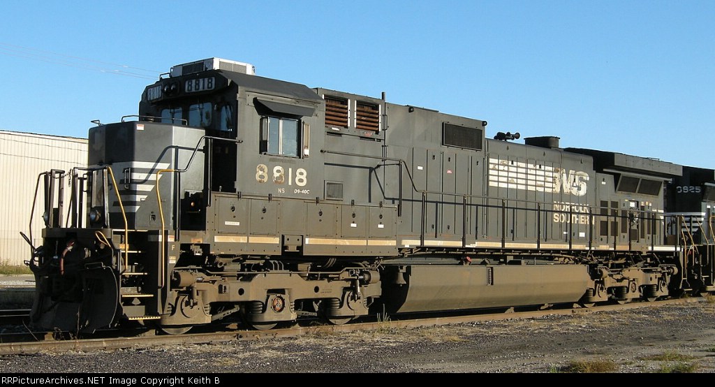 NS 8818
